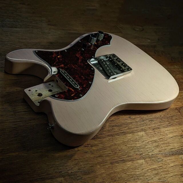Contact - Conway Guitars